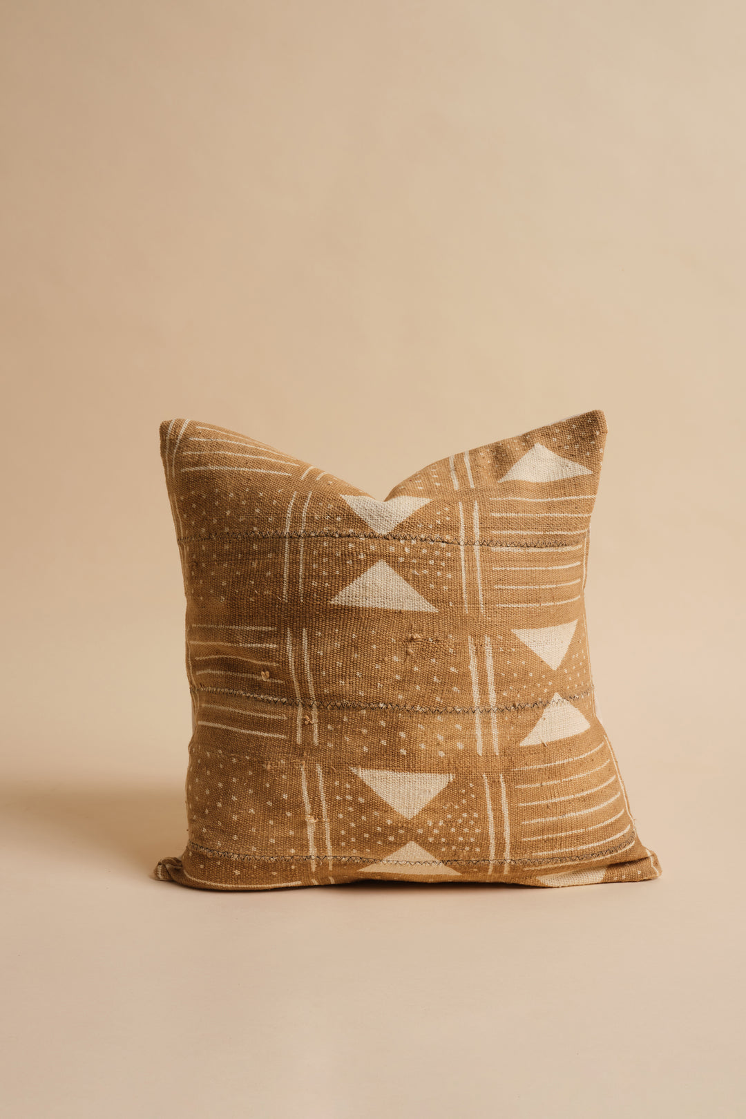 Pillows – Jenna Bee